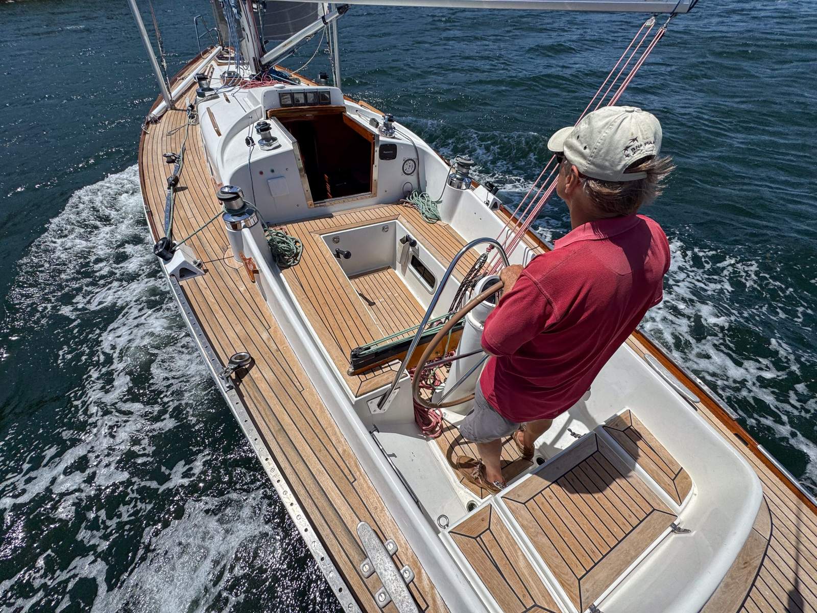 Nautor Swan 40 Sparkman & Stephens Design For Sale | Oceaneer Marine