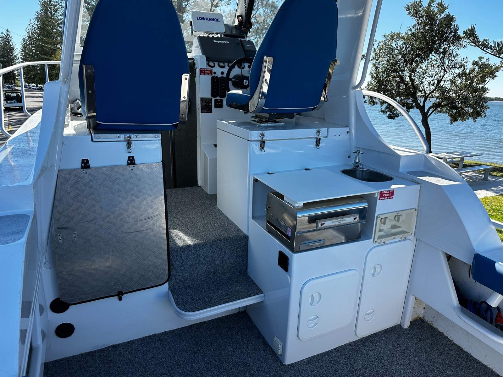 Used 8m Nobel Custom Lifestyle Super Vee for Sale | Boats For Sale ...