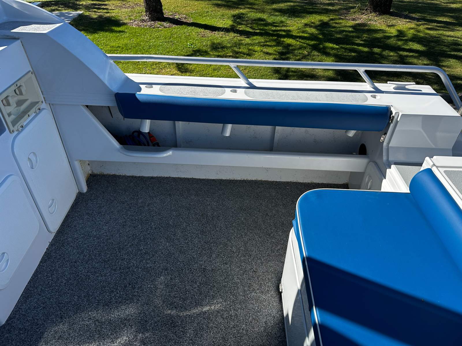Used 8m Nobel Custom Lifestyle Super Vee for Sale | Boats For Sale ...