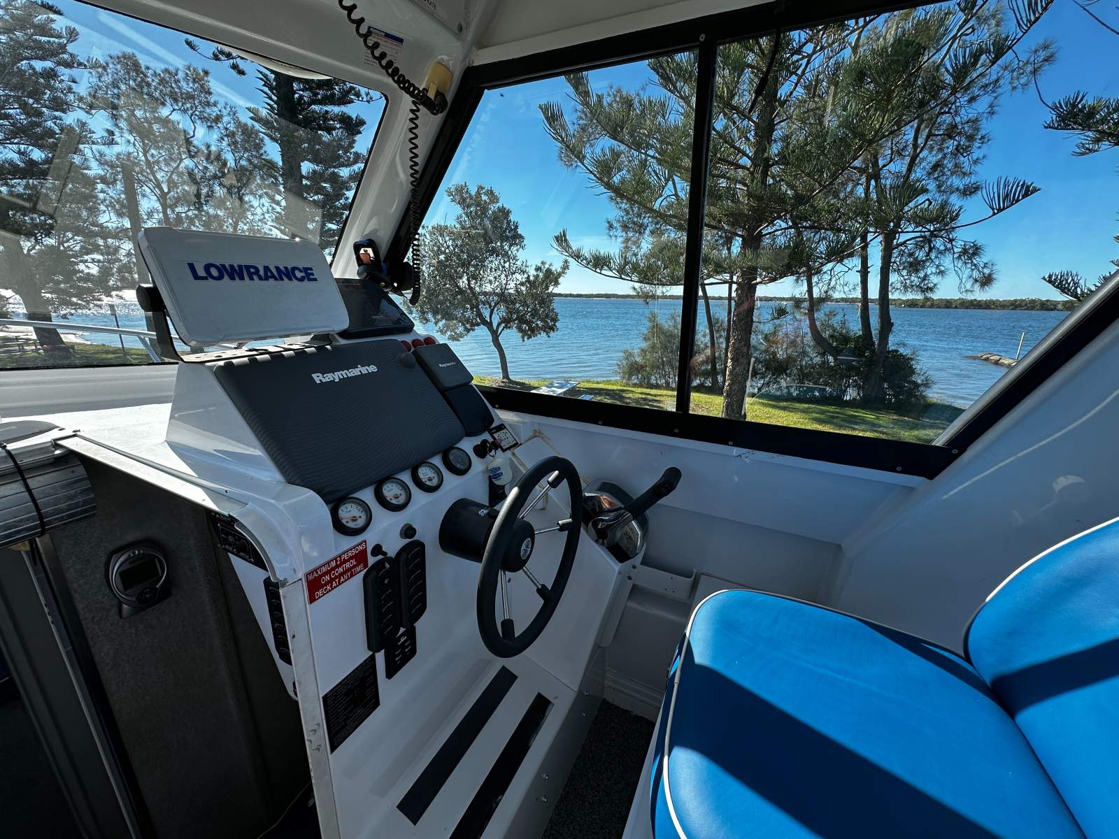 Used 8m Nobel Custom Lifestyle Super Vee for Sale | Boats For Sale ...