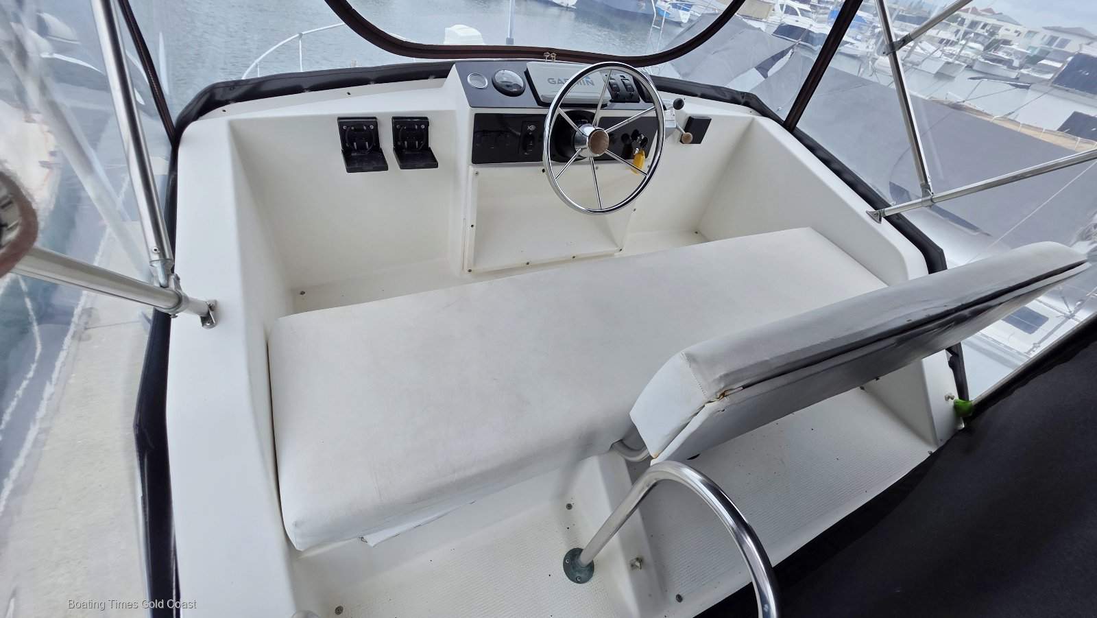 Used Mariner 28 Flybridge for Sale | Boats For Sale | Yachthub
