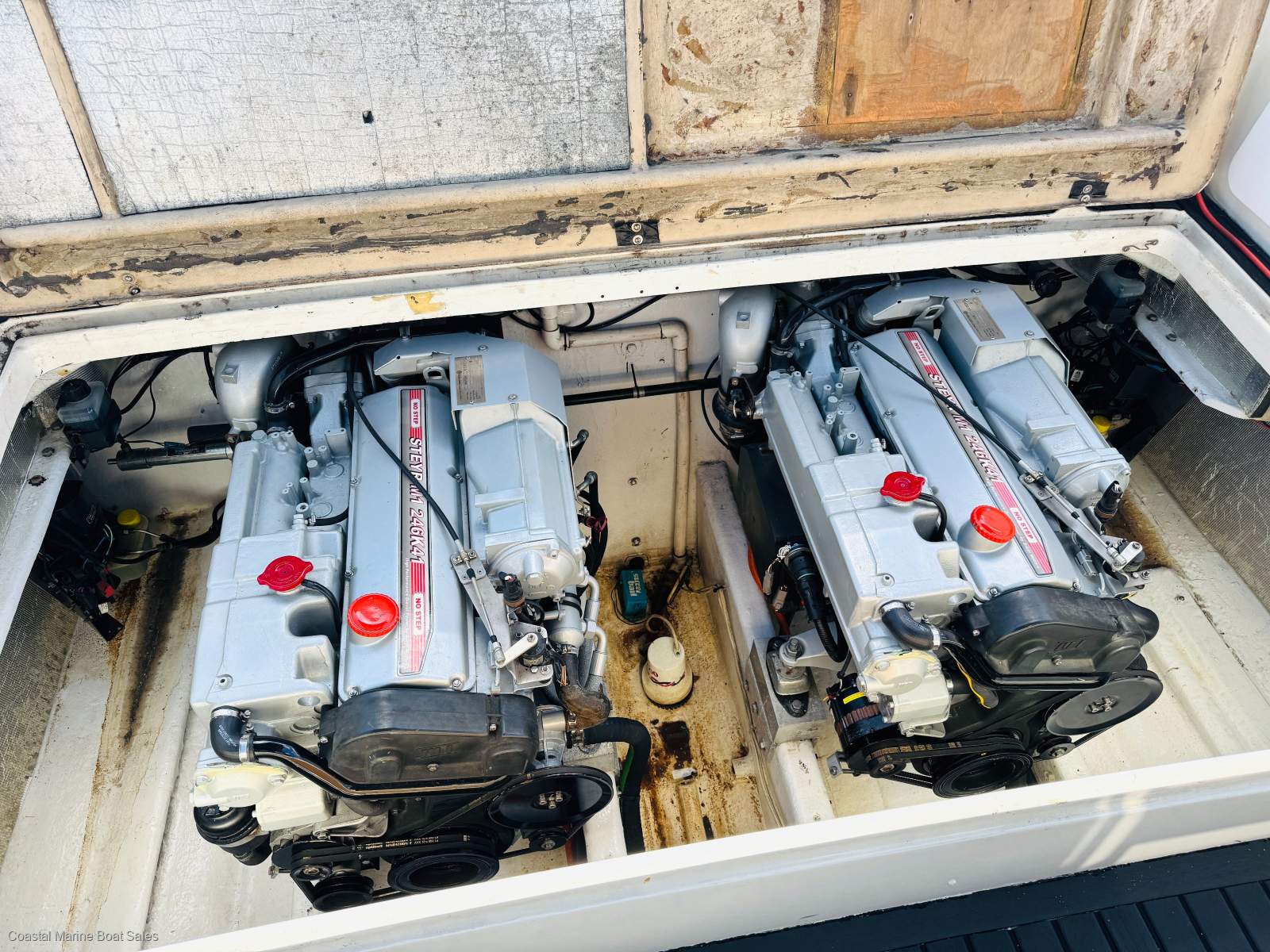 Used Randell 32 Flybridge Cruiser 32 Flybridge for Sale | Boats For ...