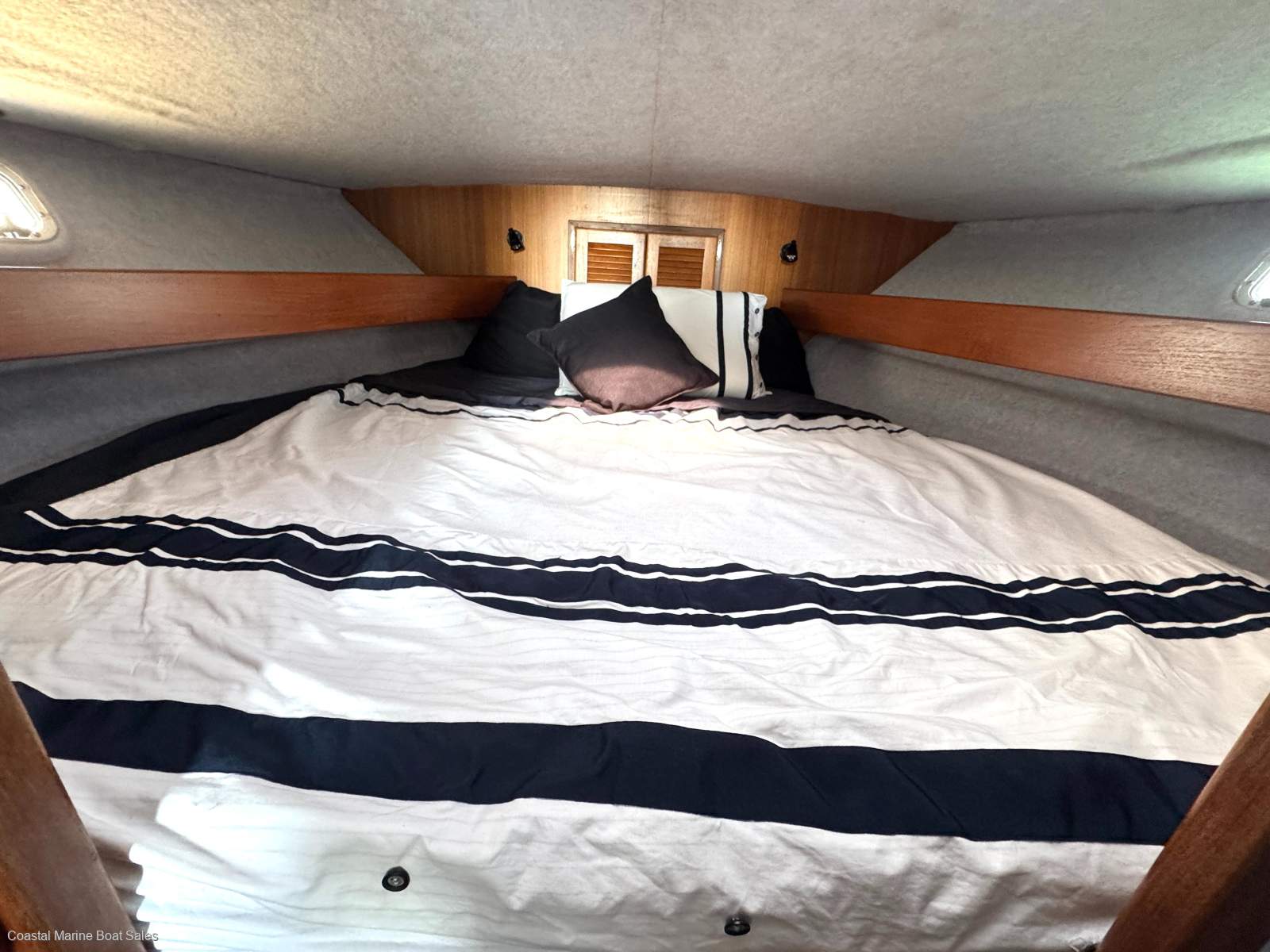 Used Randell 32 Flybridge Cruiser 32 Flybridge for Sale | Boats For ...