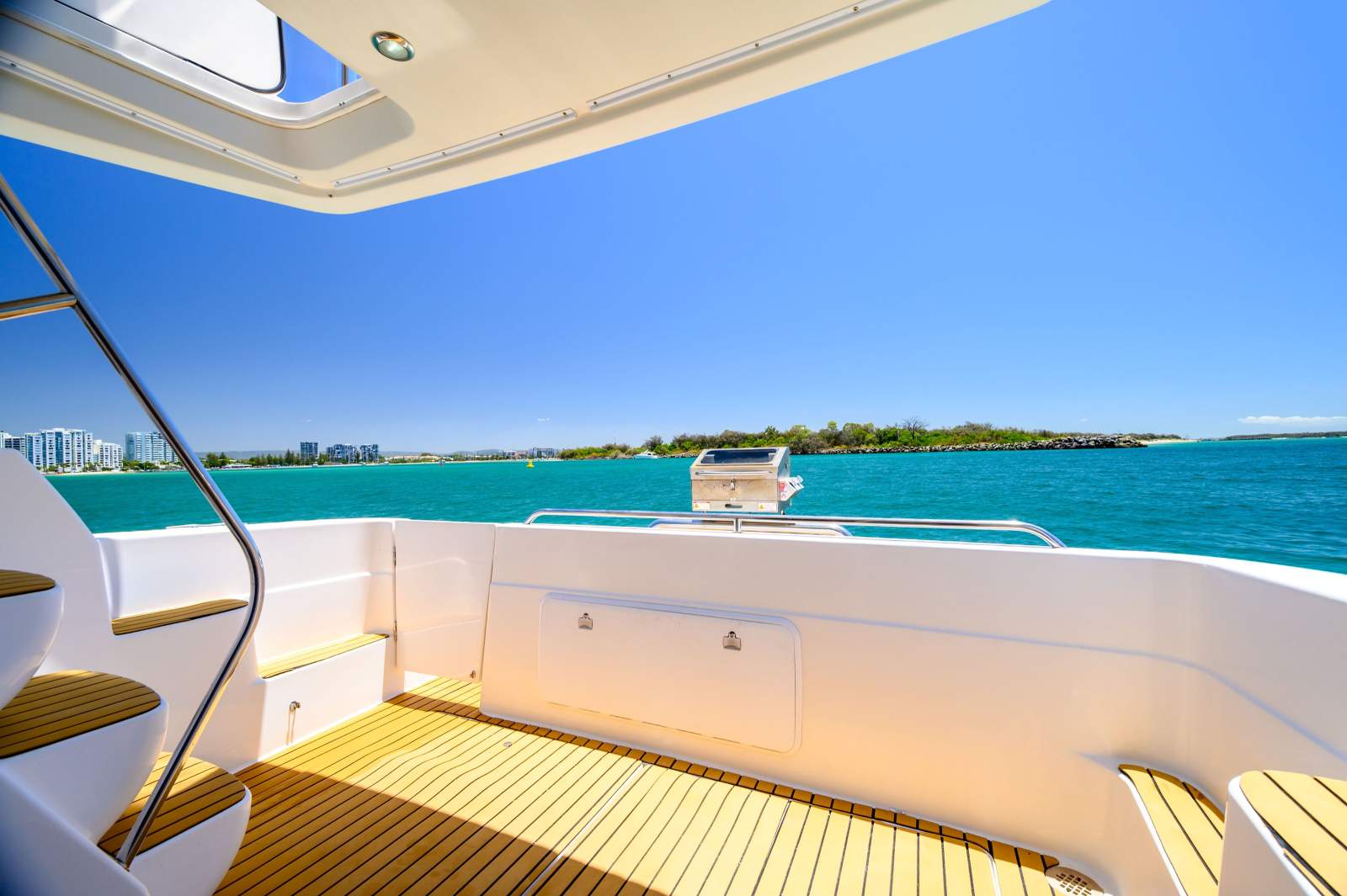Used Meridian 341 Flybridge Cruiser for Sale | Boats For Sale | Yachthub