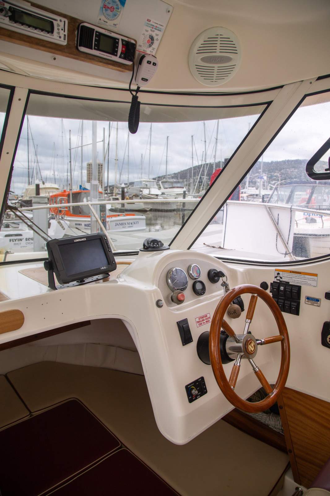 Used Arvor 230as Deluxe, Great Condition, Freshly Slipped! for Sale ...