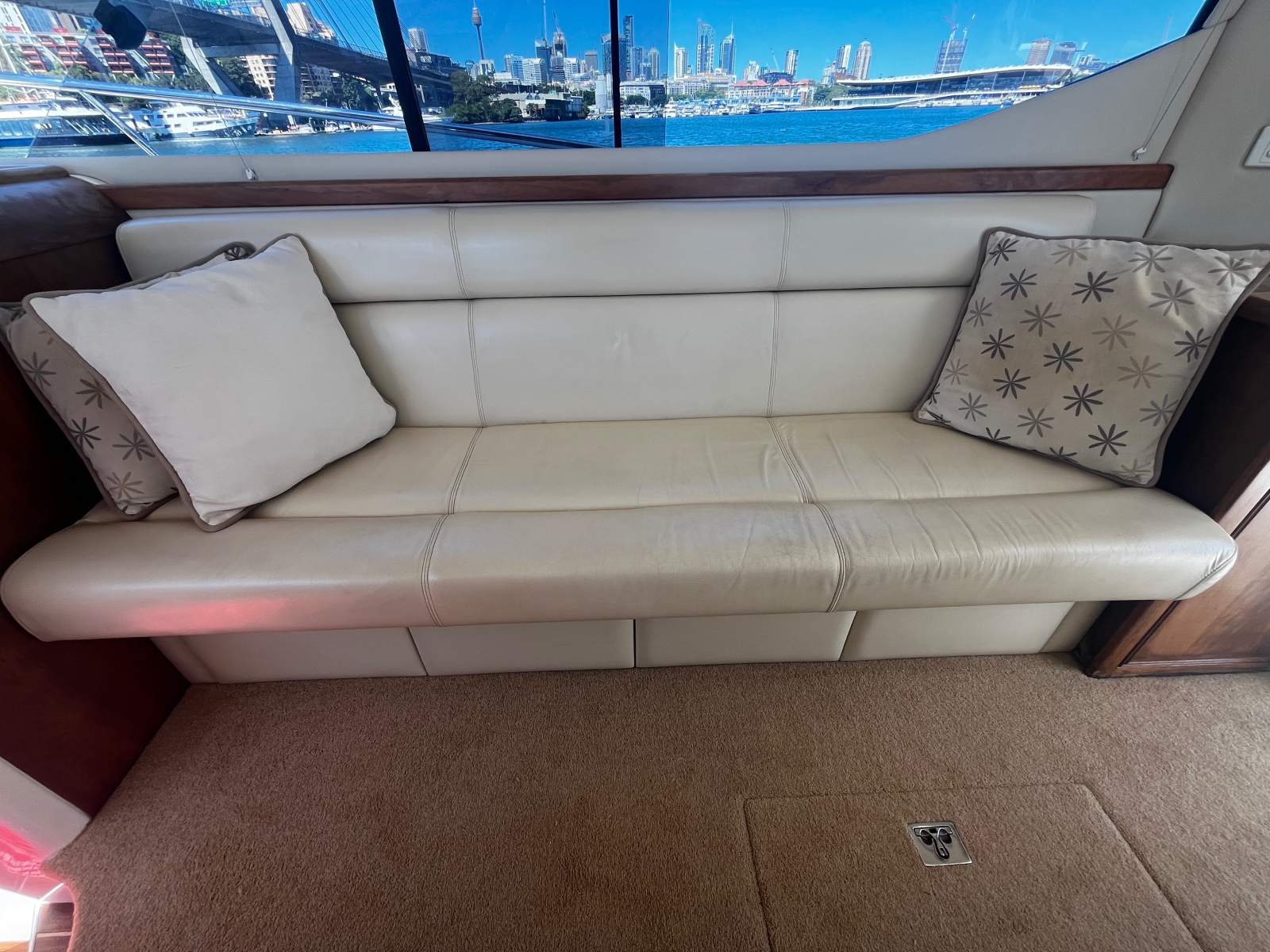 Used Riviera 33 Open Flybridge for Sale | Boats For Sale | Yachthub