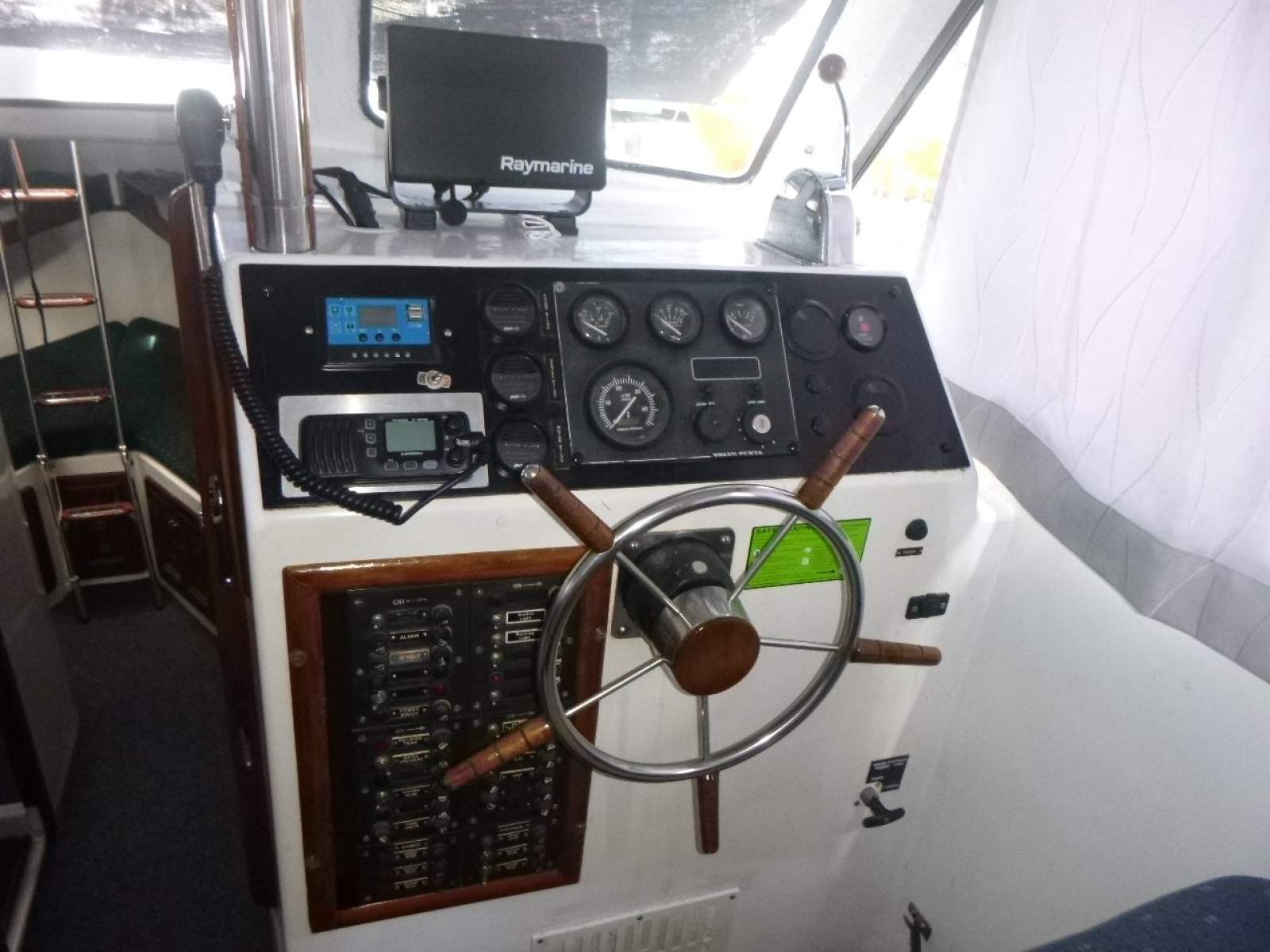 Used Cuddles 35 Resort Flybridge for Sale | Boats For Sale | Yachthub