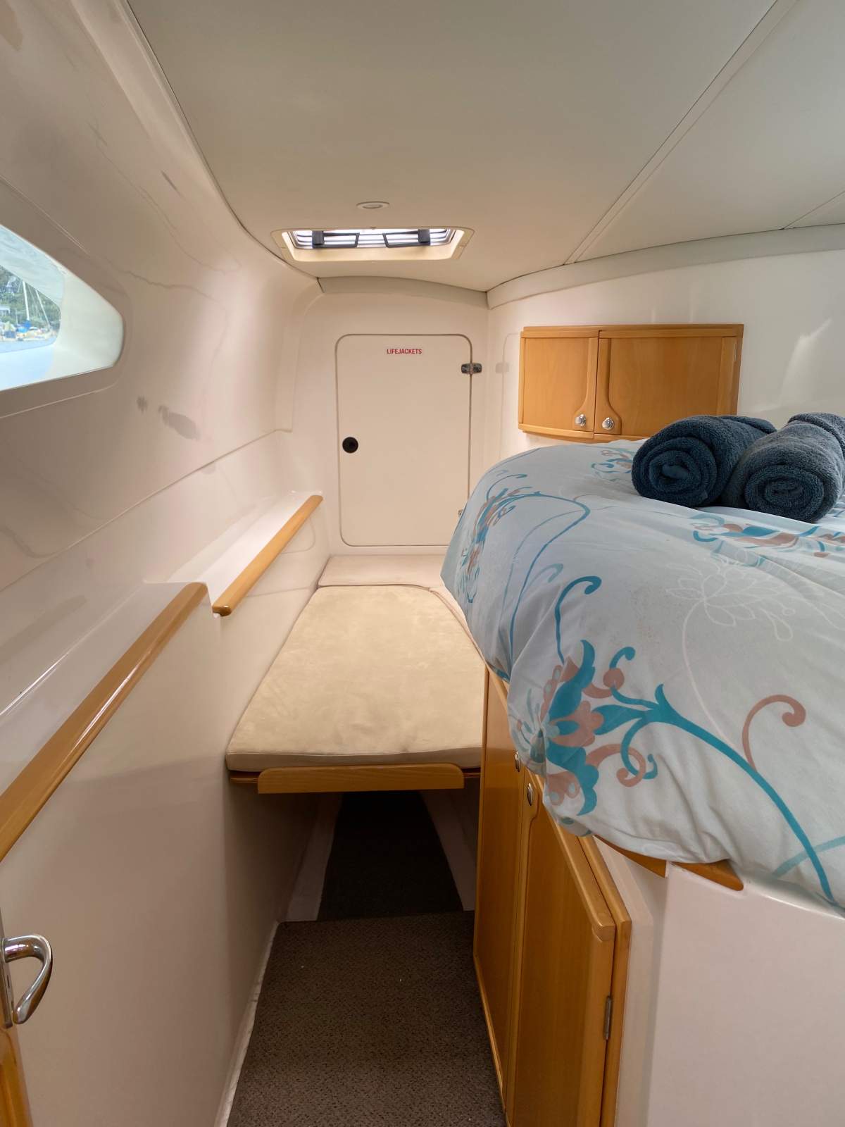 Used Seawind 1160 Deluxe Exceptionally Well Maintained With Many ...