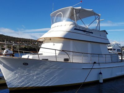 Clipper Mk Iii 34 Aft Cabin With Bowthruster And Autopilot: Power Boats ...