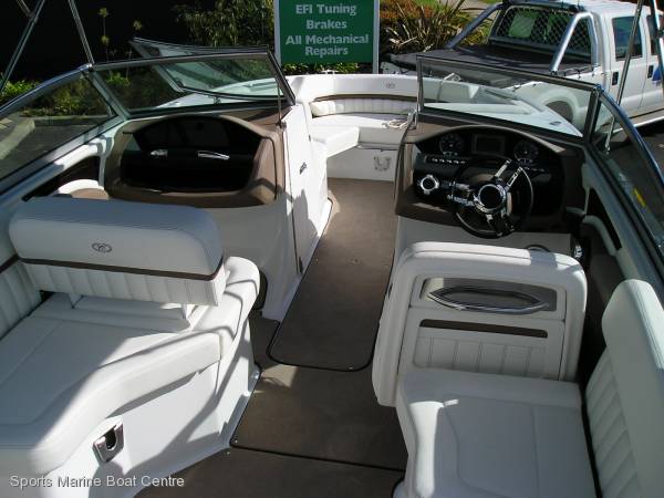 2011 Cobalt A25 | Boat Research | BoatsOnline