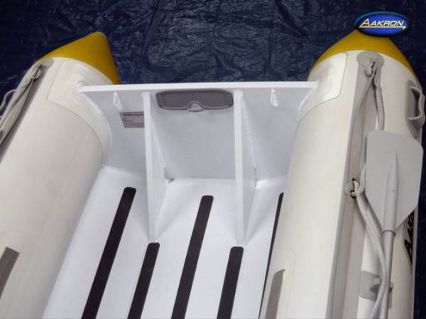 2013 Aakron Inflatables Oceanmaster 3.8 | Boat Research | Yachthub