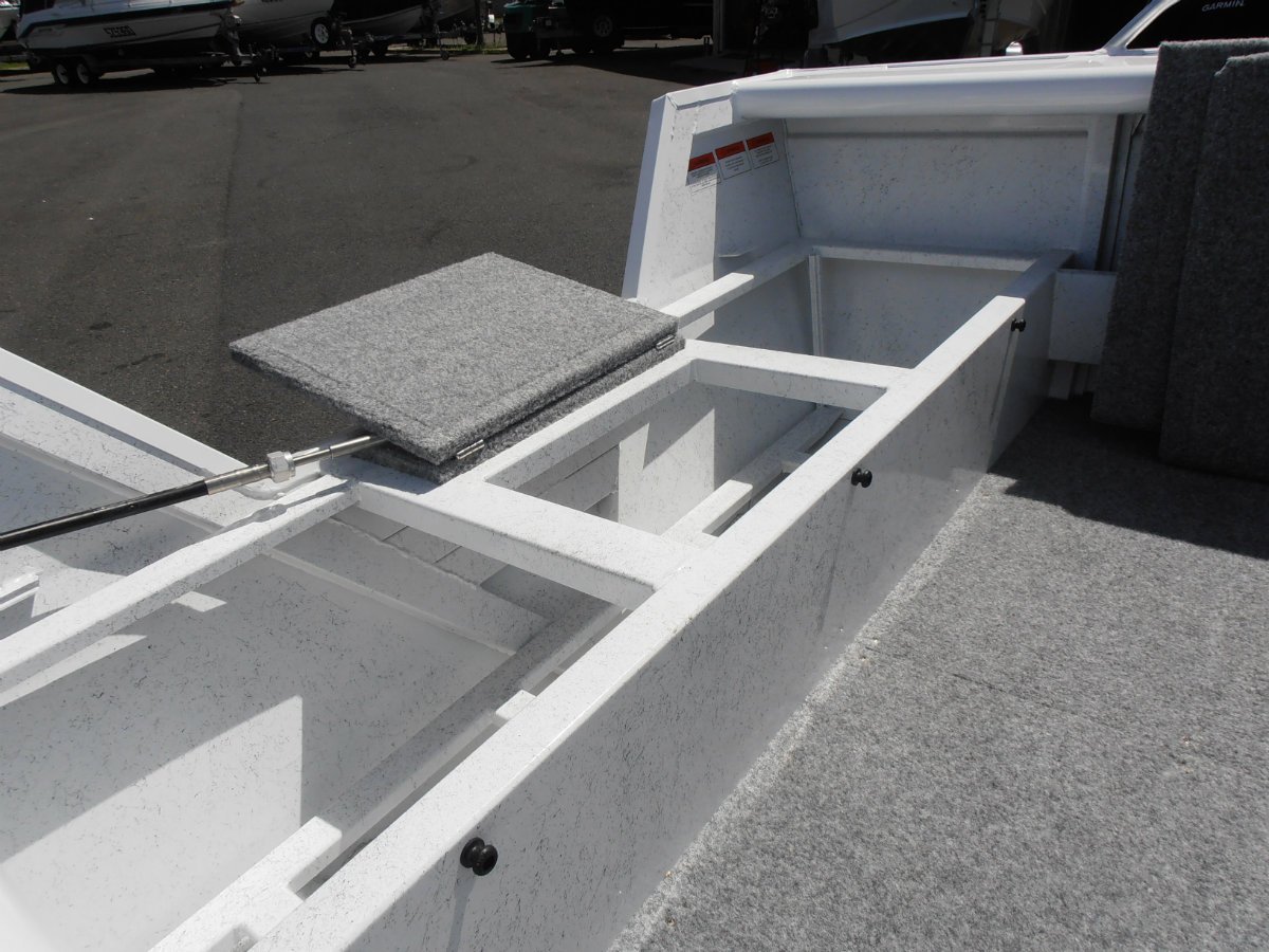 2013 Procraft 430 Centre Console | Boat Research | BoatsOnline