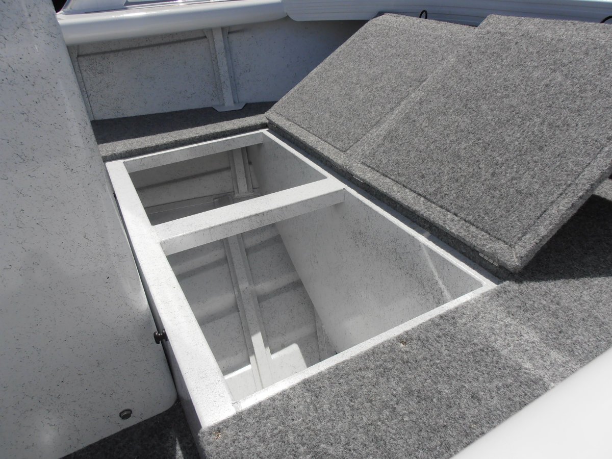 2013 Procraft 430 Centre Console | Boat Research | BoatsOnline