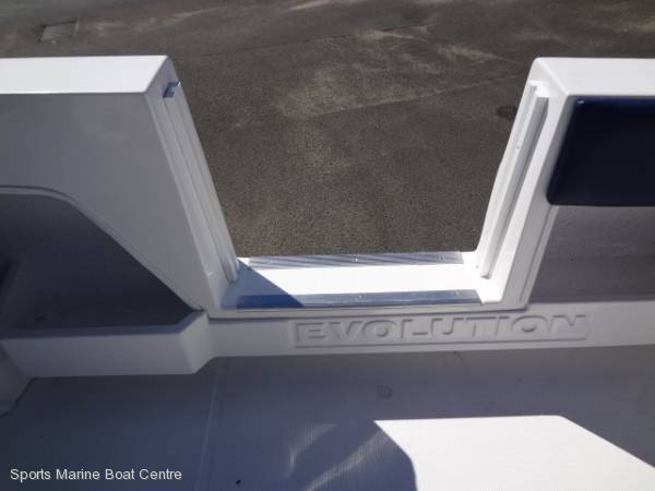 2013 Evolution 600 | Boat Research | Yachthub