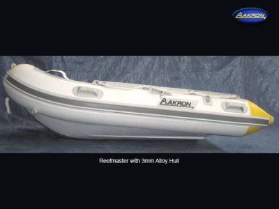 2013 Aakron Inflatables Reefmaster 2.7 | Boat Research | Yachthub