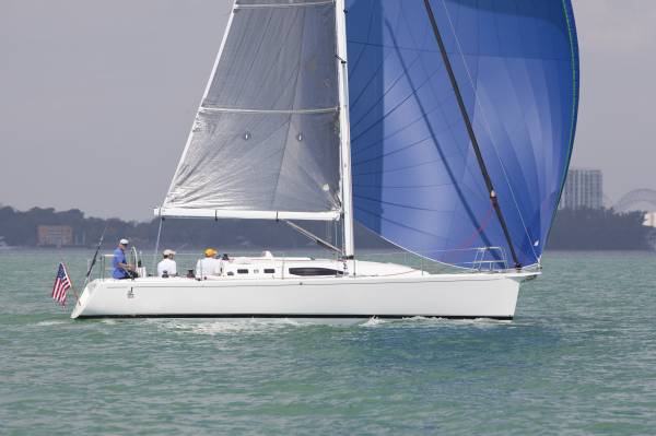 2013 J Boats J/108 | Boat Research | Boats Online