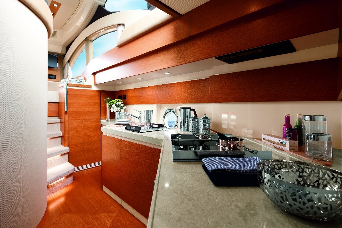 2013 Azimut 45 Flybridge | Boat Research | Yachthub