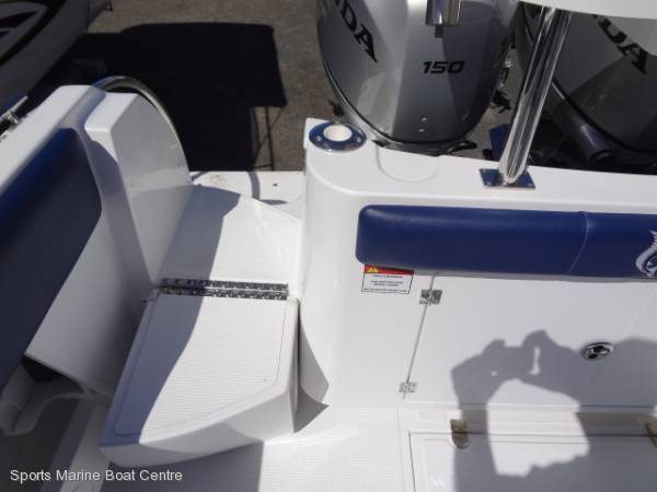 2013 Evolution 650 Predator | Boat Research | Boats Online