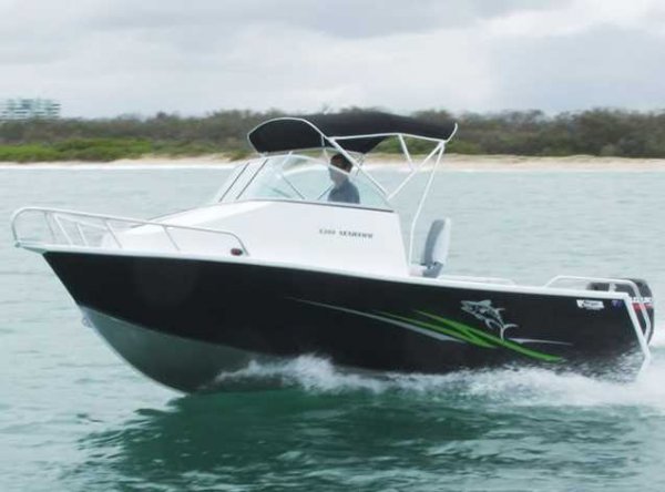 2013 Stessl 530 Seahawk | Boat Research | Yachthub