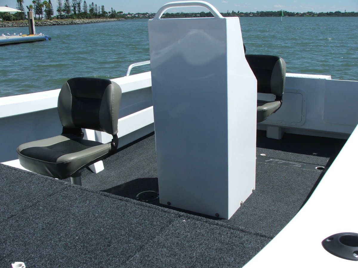 2013 Formosa Tomahawk 520 Territory | Boat Research | BoatsOnline