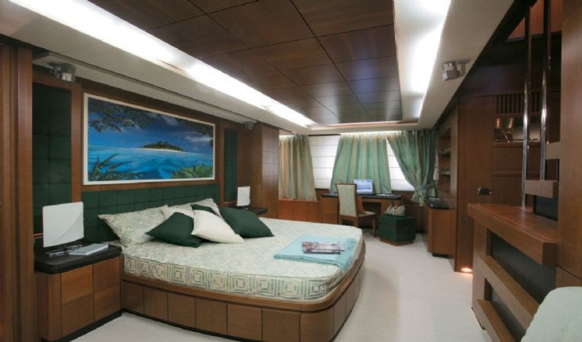 2013 Azimut 116 | Boat Research | Yachthub