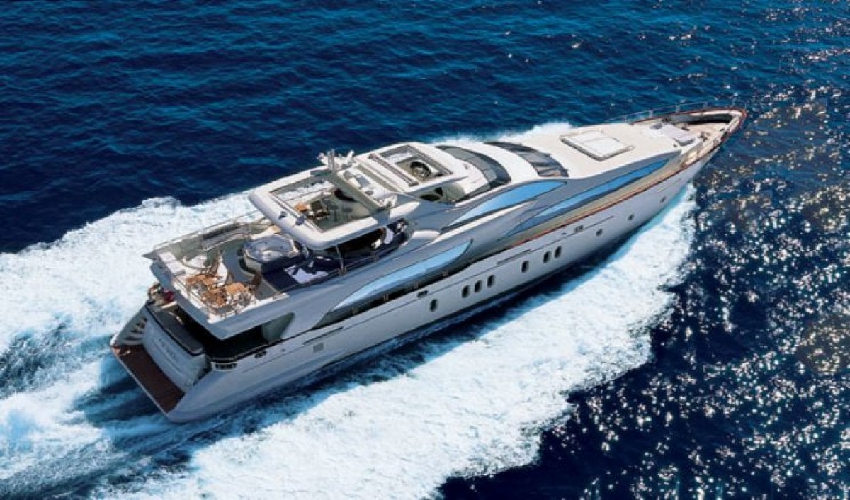 2013 Azimut 116 | Boat Research | Yachthub