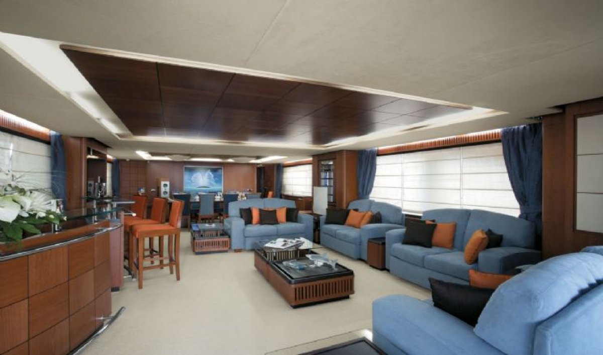 2013 Azimut 116 | Boat Research | Yachthub