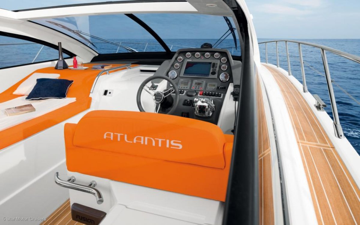 2013 Azimut Atlantis 48 | Boat Research | Yachthub