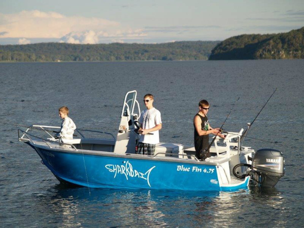 2013 Bluefin 4.80 Rangerxx | Boat Research | BoatsOnline