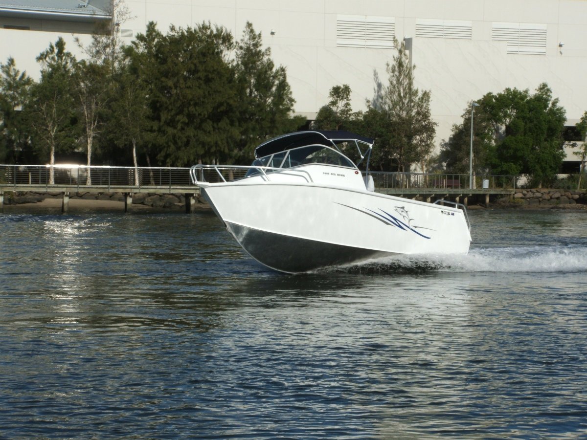 2013 Stessl 560 Seahawk | Boat Research | Boats Online