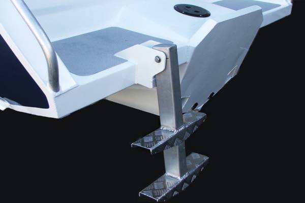 2013 Formosa Sea Rod 455 Side Console | Boat Research | Boats Online