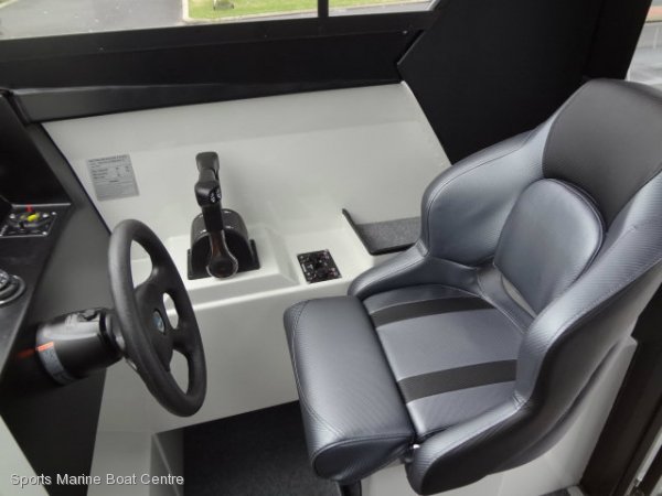 2013 Sailfish S7 | Boat Research | Yachthub