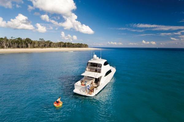 2013 Riviera 56 Enclosed Flybridge | Boat Research | Yachthub