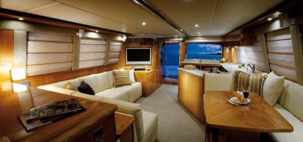 2013 Riviera 56 Enclosed Flybridge | Boat Research | Yachthub