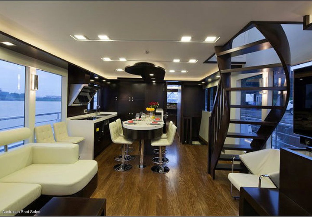 2014 Explorer 65 | Boat Research | Yachthub