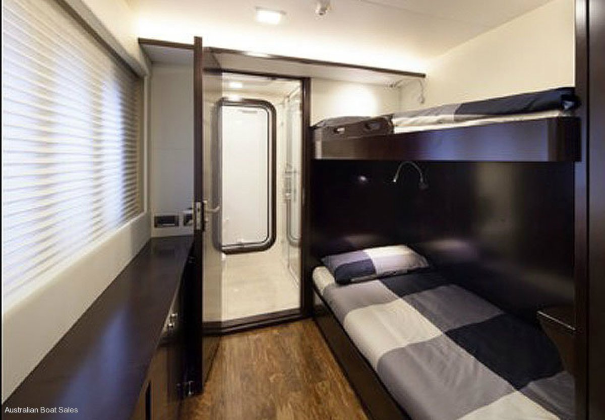 2014 Explorer 65 | Boat Research | Yachthub