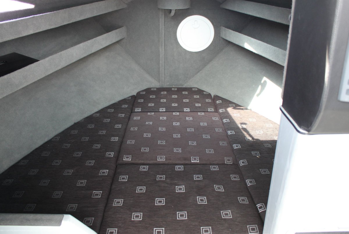 2012 White Pointer 730 Sports Hardtop | Boat Research | Yachthub