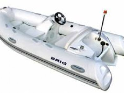 2013 Brig Eagle 340 | Boat Research | Yachthub