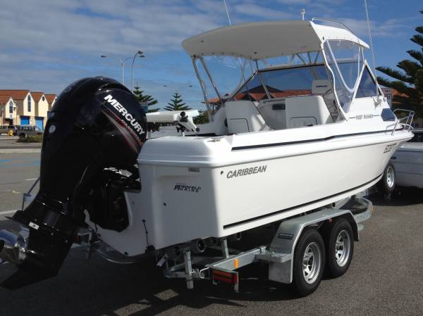 2014 Caribbean Reef Runner | Boat Research | Yachthub