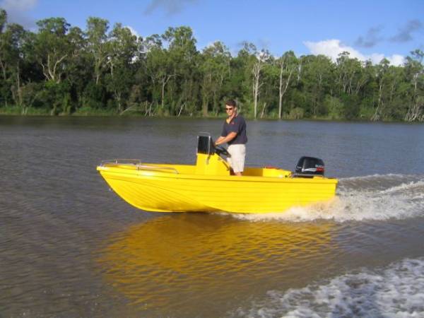 2014 Polycraft 4.10 Challenger Centre Console | Boat Research | Boats ...