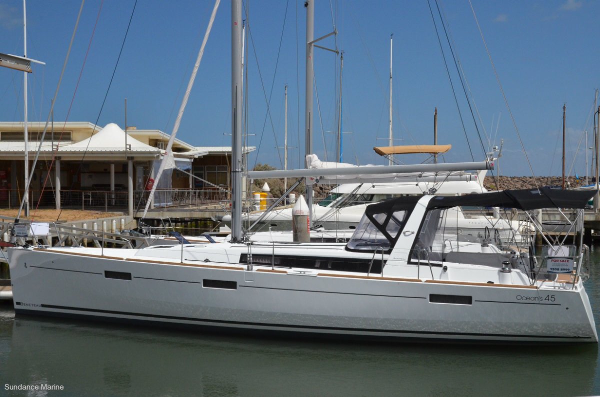 2014 Beneteau Oceanis 45 | Boat Research | Yachthub