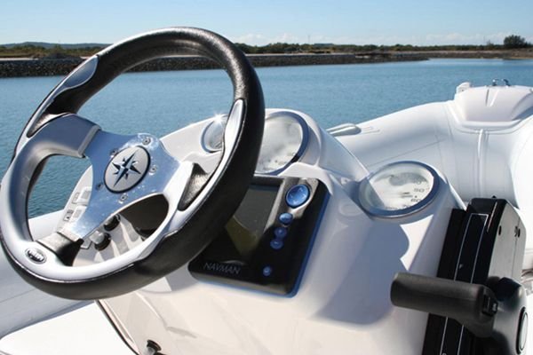 2014 Brig Eagle 380 | Boat Research | Yachthub