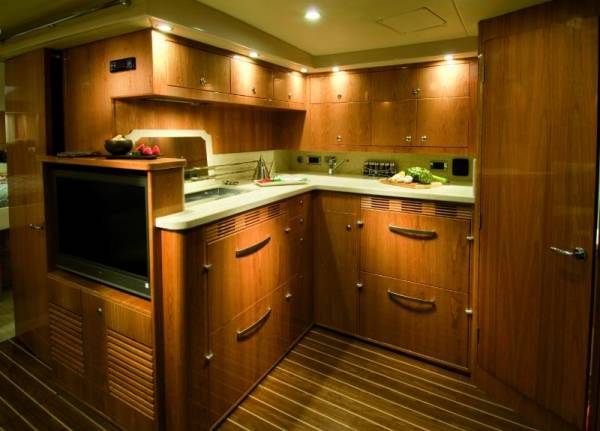 2013 Riviera 48 Offshore Express | Boat Research | Yachthub