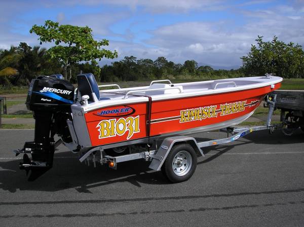2014 Hooker 5.0 Tiller Steer Series Ii | Boat Research | BoatsOnline