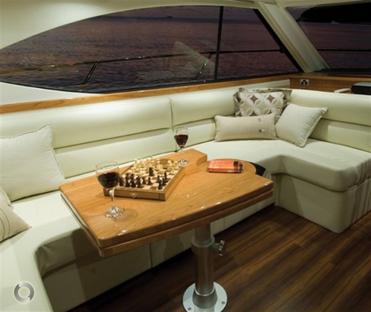 2014 Riviera 5000 Sport Yacht | Boat Research | Yachthub