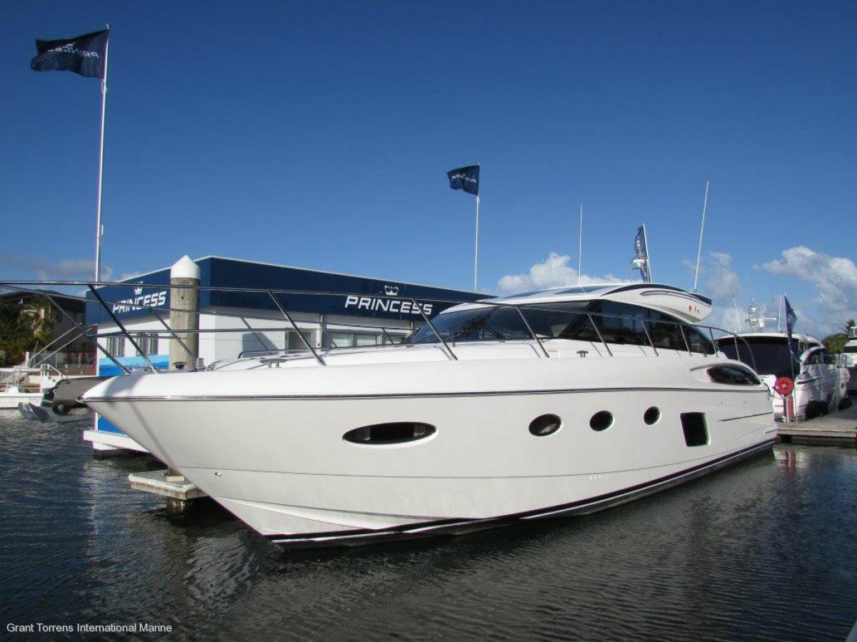 2014 Princess V57 | Boat Research | Yachthub