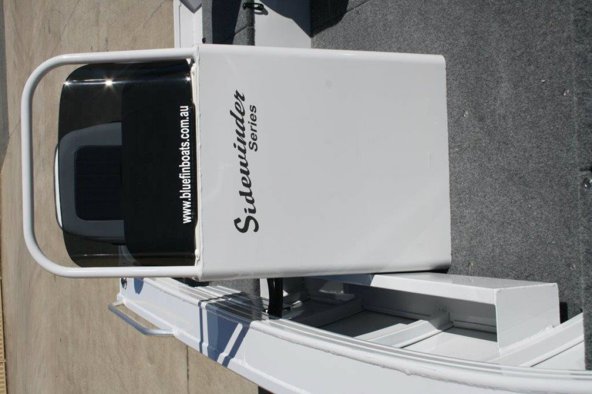 2014 Bluefin 4.15 Drifter Tournament | Boat Research | Yachthub