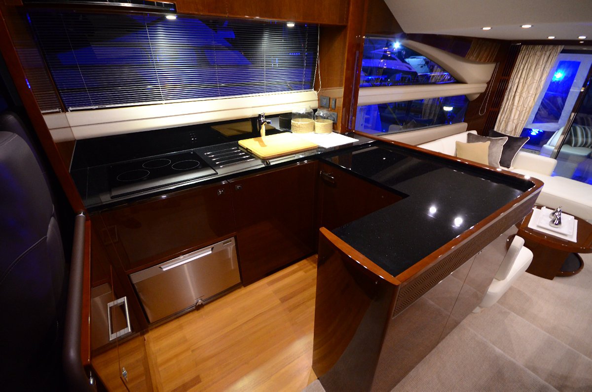 2013 Princess P56 | Boat Research | Boats Online