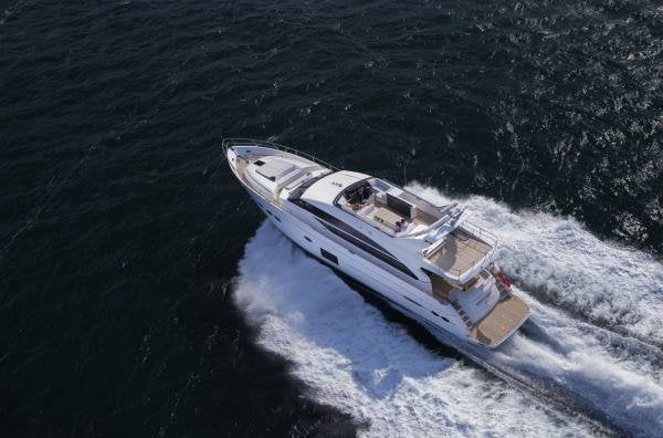 2014 Princess 82 Motor Yacht | Boat Research | Yachthub
