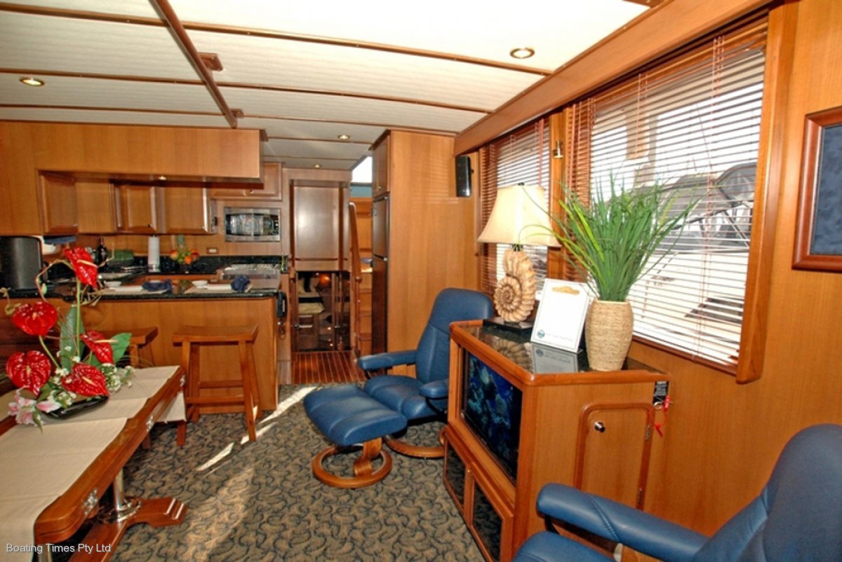 2014 Defever 46 | Boat Research | Yachthub